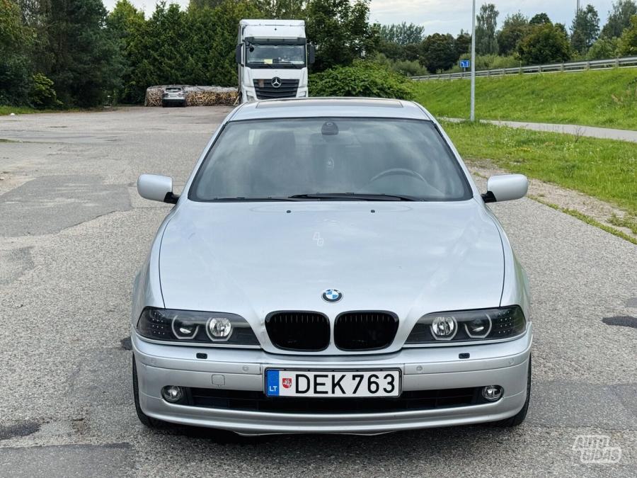 BMW 525 2001 Viļņa, ar dzinēja tilpumu 2.50 L un nobraukumu 360 tūkst. km par 1550 €, foto 1 vietnē AUTOMOTO.COM.LV