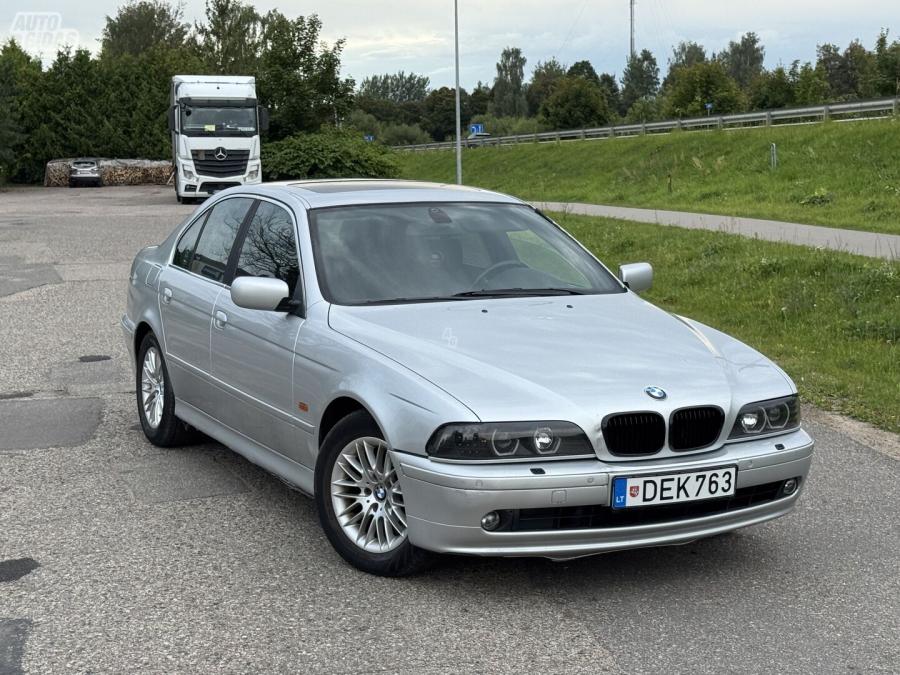 BMW 525 2001 Viļņa, ar dzinēja tilpumu 2.50 L un nobraukumu 360 tūkst. km par 1550 €, foto 4 vietnē AUTOMOTO.COM.LV