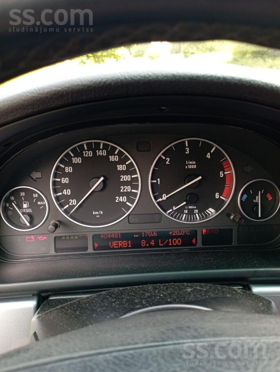 BMW 525 2002 Rīga, ar dzinēja tilpumu 2.50 L un nobraukumu 404 tūkst. km par 2000 €, foto 10 vietnē AUTOMOTO.COM.LV