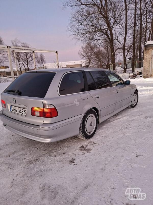 BMW 525 2002 in Klaipeda, with an engine capacity of 2.50 L and mileage of 271 thousand km for 2350 €, photo 3 on AUTOMOTO.COM.LV