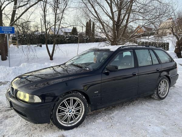 BMW 525 2002 in Silute, with an engine capacity of 2.50 L and mileage of 378 thousand km for 2250 €, photo 7 on AUTOMOTO.COM.LV
