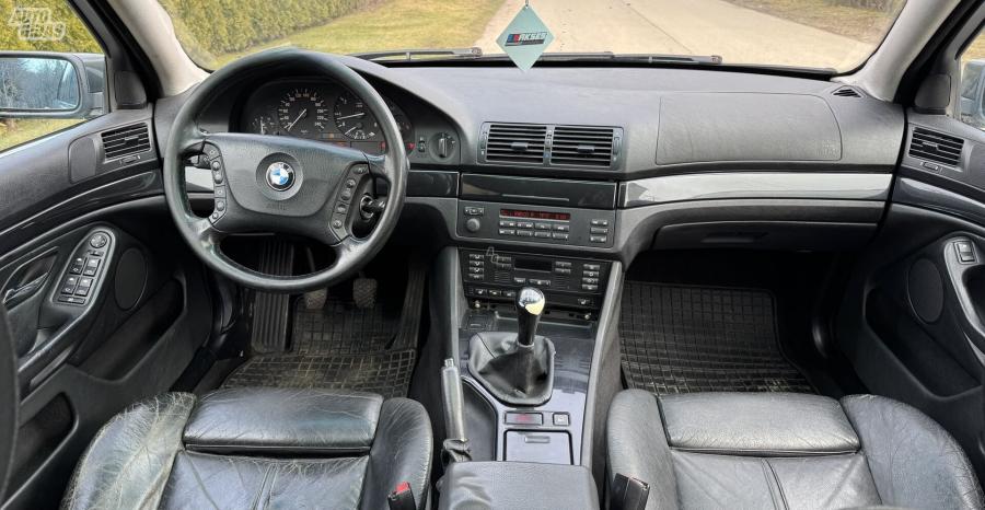 BMW 525 2002 in Klaipeda, with an engine capacity of 2.50 L and mileage of 400 thousand km for 2150 €, photo 9 on AUTOMOTO.COM.LV