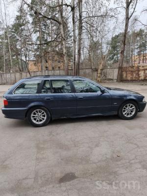 БМВ 525 2002 в Рига, объемом двигателя 2.50 л и пробегом 307 тыс. км за 1550 €, фото 4 на AUTOMOTO.COM.LV