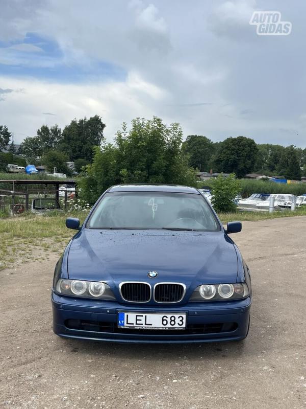 BMW 525 2002 Klaipėda, ar dzinēja tilpumu 2.50 L un nobraukumu 400 tūkst. km par 1450 €, foto 2 vietnē AUTOMOTO.COM.LV