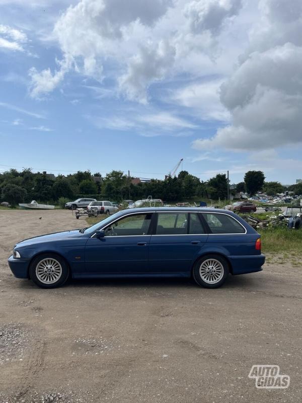 BMW 525 2002 Klaipėda, ar dzinēja tilpumu 2.50 L un nobraukumu 400 tūkst. km par 1450 €, foto 8 vietnē AUTOMOTO.COM.LV