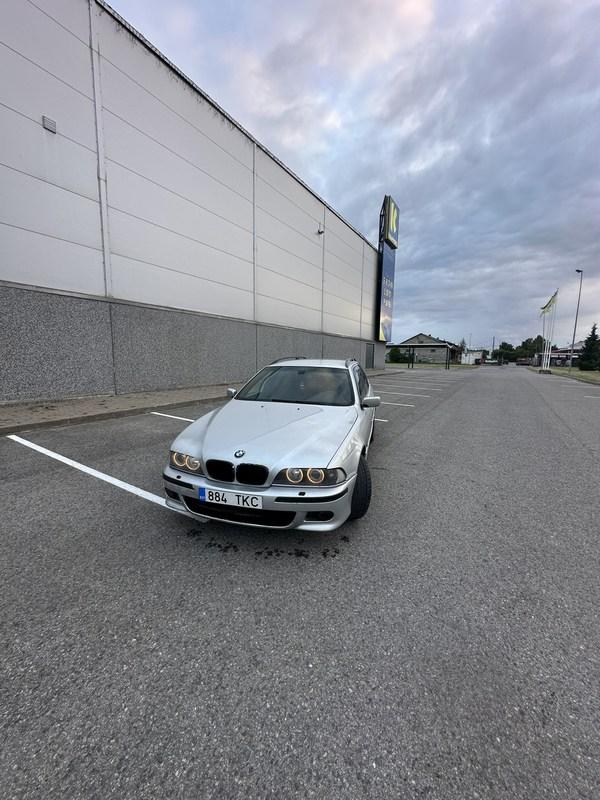 BMW 525 2002 Tallina, ar dzinēja tilpumu 2.50 L un nobraukumu 369 tūkst. km par 2000 €, foto 10 vietnē AUTOMOTO.COM.LV