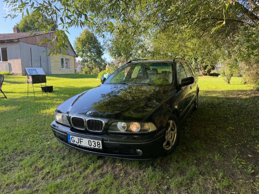 BMW 525 2002 in Jurbarkas, with an engine capacity of 2.50 L and mileage of 0 thousand km for 1100 €, photo 5 on AUTOMOTO.COM.LV