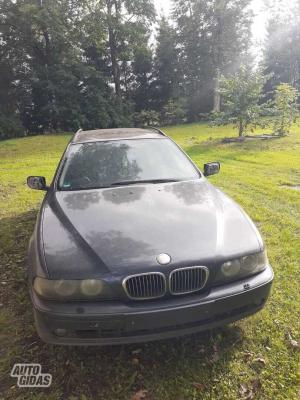 BMW 525 2002 in Birzai, with an engine capacity of 2.50 L and mileage of 350 thousand km for 700 €, photo  on AUTOMOTO.COM.LV