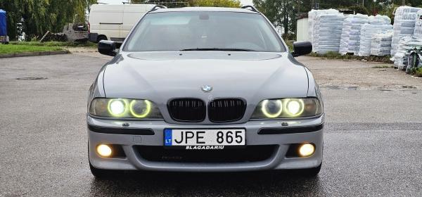 BMW 525 2002 Kauņa, ar dzinēja tilpumu 2.50 L un nobraukumu 370 tūkst. km par 2800 €, foto 7 vietnē AUTOMOTO.COM.LV