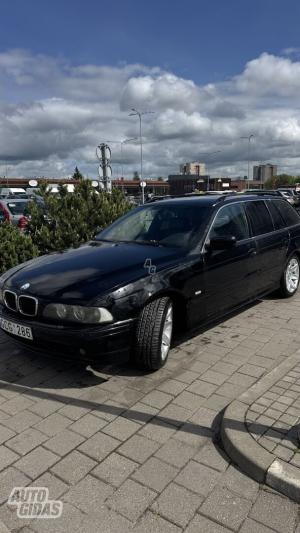 BMW 525 2003 Viļņa, ar dzinēja tilpumu 2.50 L un nobraukumu 380 tūkst. km par 2450 €, foto  vietnē AUTOMOTO.COM.LV