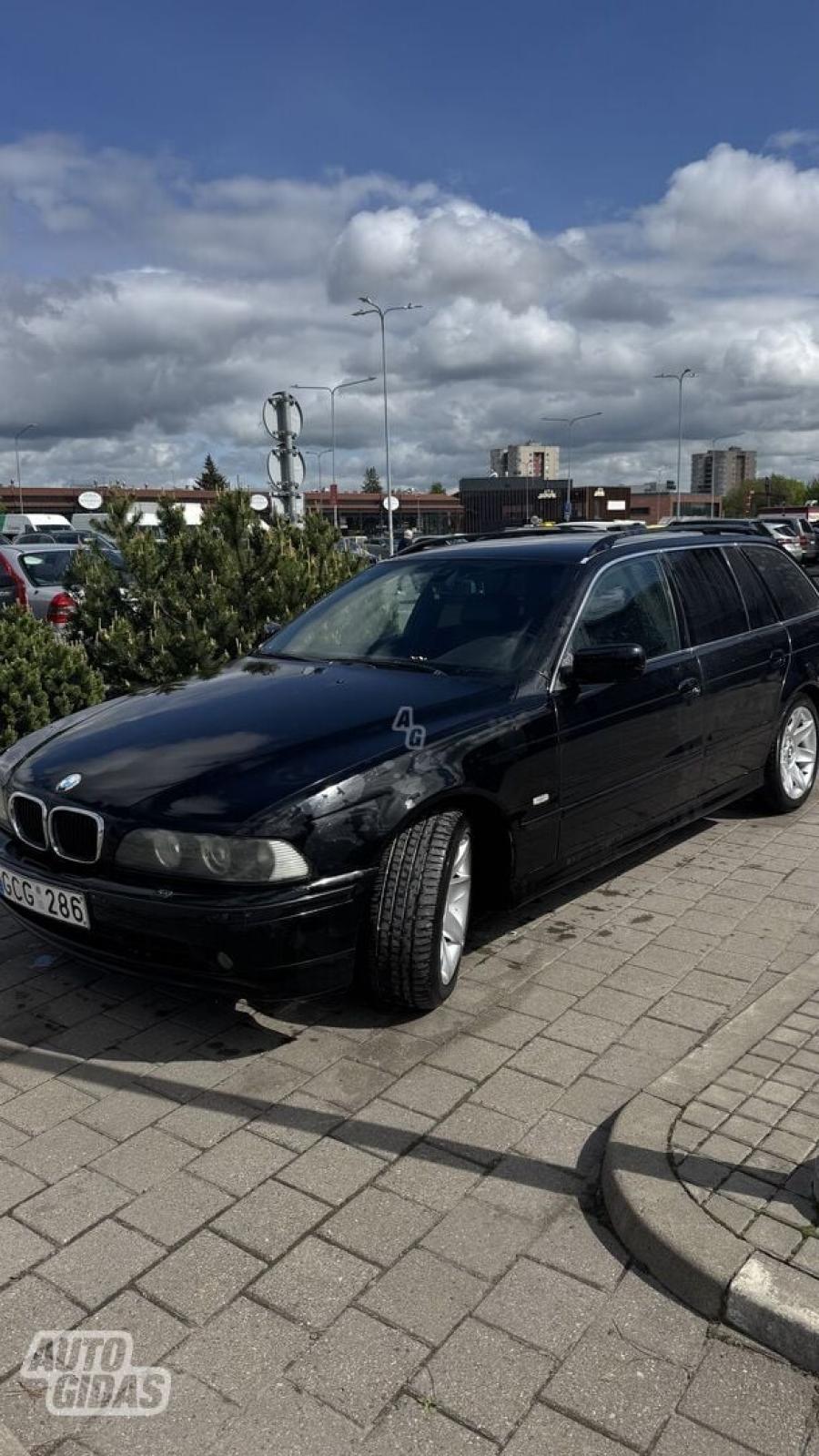 BMW 525 2003 Viļņa, ar dzinēja tilpumu 2.50 L un nobraukumu 380 tūkst. km par 2450 €, foto 1 vietnē AUTOMOTO.COM.LV