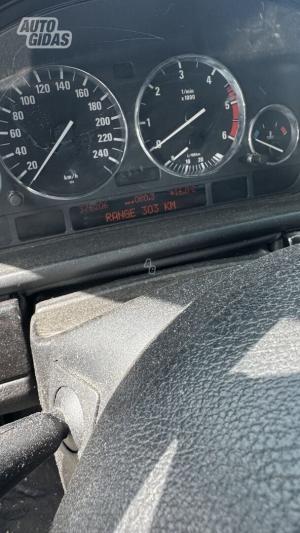 BMW 525 2003 Viļņa, ar dzinēja tilpumu 2.50 L un nobraukumu 380 tūkst. km par 2450 €, foto 8 vietnē AUTOMOTO.COM.LV