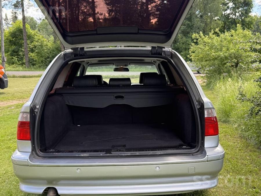 BMW 525 2003 Jēkabpils, ar dzinēja tilpumu 2.50 L un nobraukumu 296 tūkst. km par 3999 €, foto 15 vietnē AUTOMOTO.COM.LV