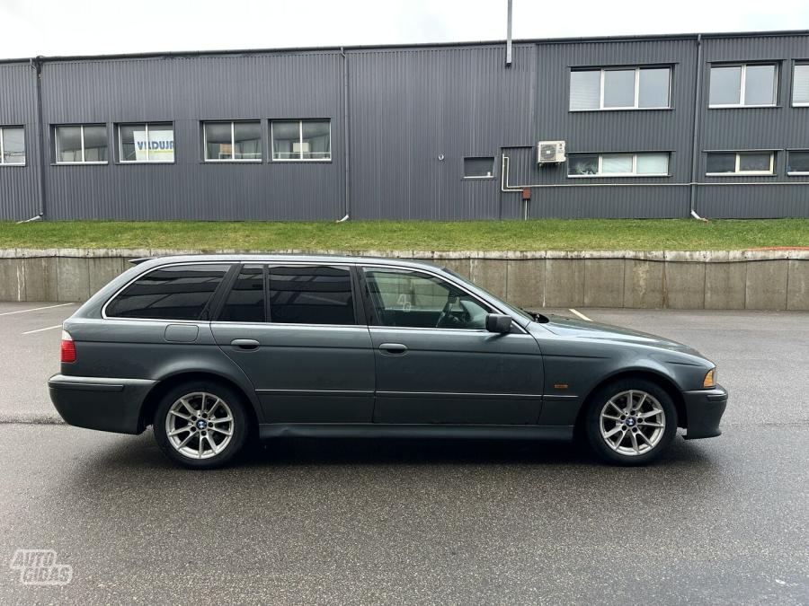 BMW 525 2004 in Klaipeda, with an engine capacity of 2.50 L and mileage of 440 thousand km for 1749 €, photo 6 on AUTOMOTO.COM.LV
