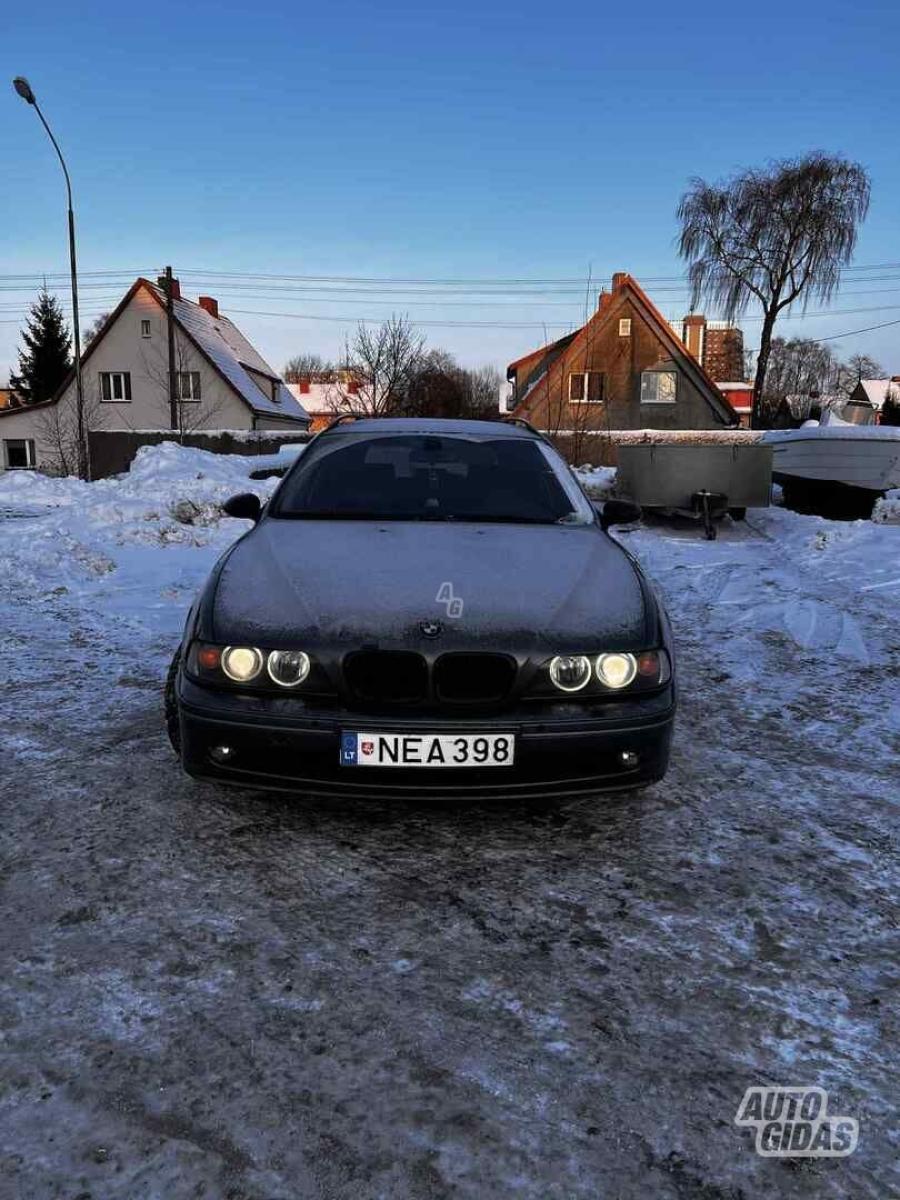 BMW 525 2004 in Klaipeda, with an engine capacity of 2.50 L and mileage of 349 thousand km for 1400 €, photo 4 on AUTOMOTO.COM.LV