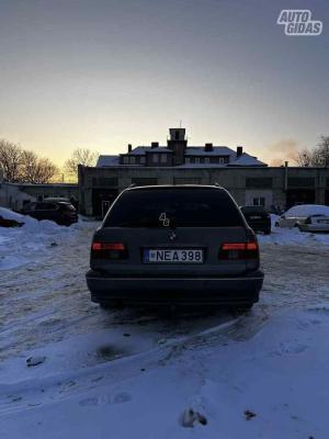 BMW 525 2004 in Klaipeda, with an engine capacity of 2.50 L and mileage of 349 thousand km for 1400 €, photo 7 on AUTOMOTO.COM.LV
