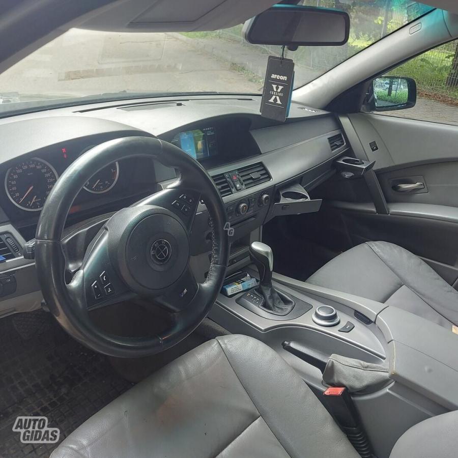 BMW 525 2004 in Kaunas, with an engine capacity of 2.50 L and mileage of 400 thousand km for 2999 €, photo 7 on AUTOMOTO.COM.LV