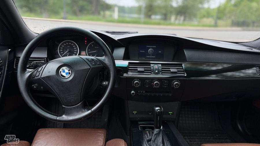 BMW 525 2004 in Vilnius, with an engine capacity of 2.50 L and mileage of 328 thousand km for 3850 €, photo 14 on AUTOMOTO.COM.LV