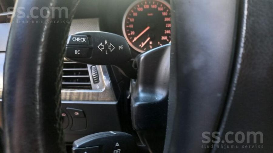 BMW 525 2004 in Liepaja, with an engine capacity of 2.50 L and mileage of 357 thousand km for 2500 €, photo 22 on AUTOMOTO.COM.LV