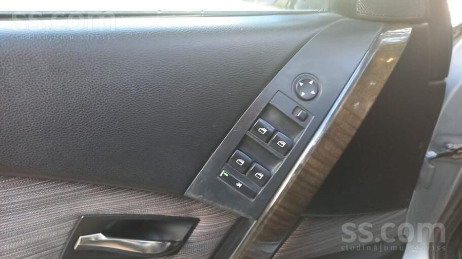BMW 525 2004 in Liepaja, with an engine capacity of 2.50 L and mileage of 357 thousand km for 2500 €, photo 24 on AUTOMOTO.COM.LV