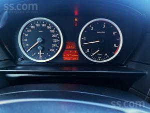 BMW 525 2004 Rīga, ar dzinēja tilpumu 2.50 L un nobraukumu 288 tūkst. km par 2800 €, foto 13 vietnē AUTOMOTO.COM.LV