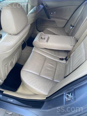 BMW 525 2004 Rīga, ar dzinēja tilpumu 2.50 L un nobraukumu 288 tūkst. km par 2800 €, foto 16 vietnē AUTOMOTO.COM.LV