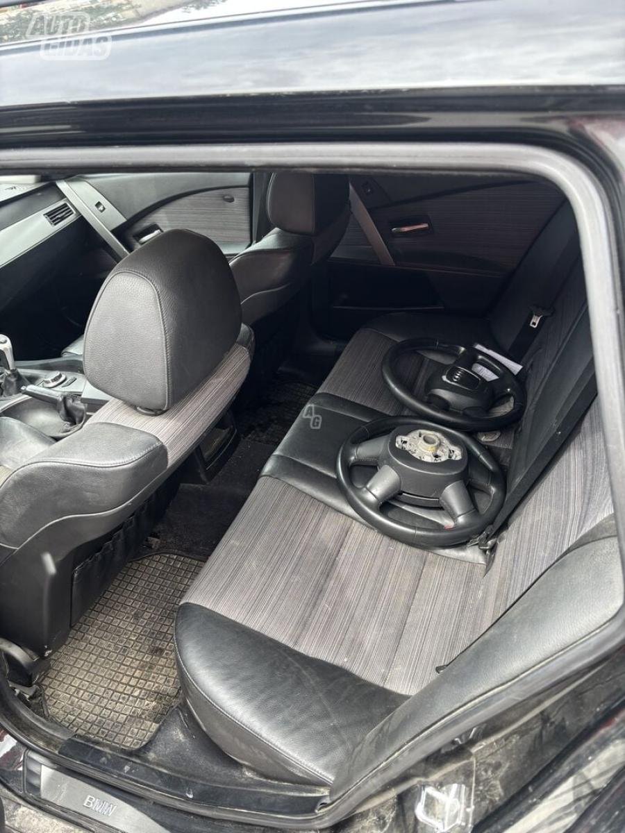 BMW 525 2004 in Klaipeda, with an engine capacity of 2.50 L and mileage of 422 thousand km for 1900 €, photo 7 on AUTOMOTO.COM.LV