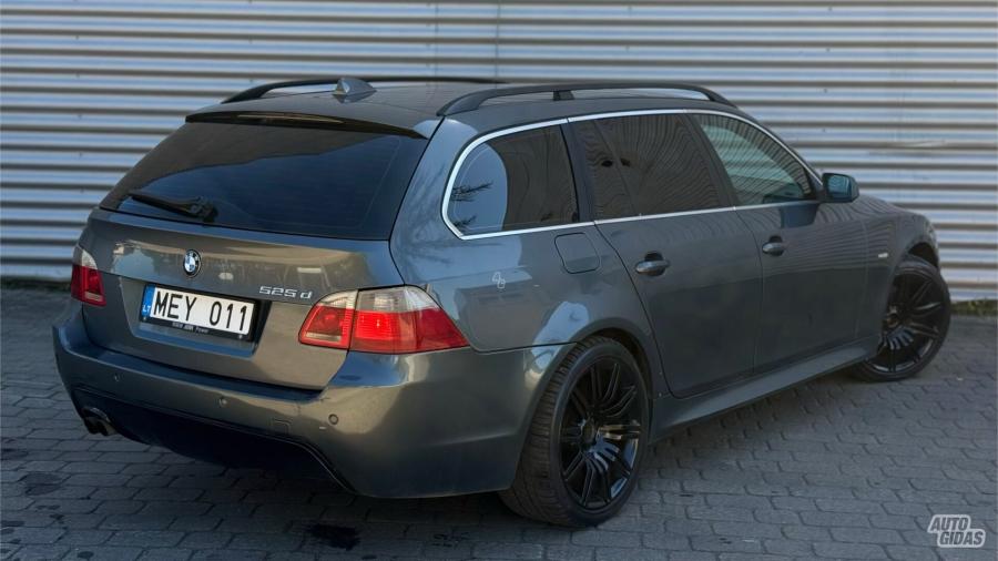 BMW 525 2004 in Vilnius, with an engine capacity of 2.50 L and mileage of 392 thousand km for 2450 €, photo 7 on AUTOMOTO.COM.LV