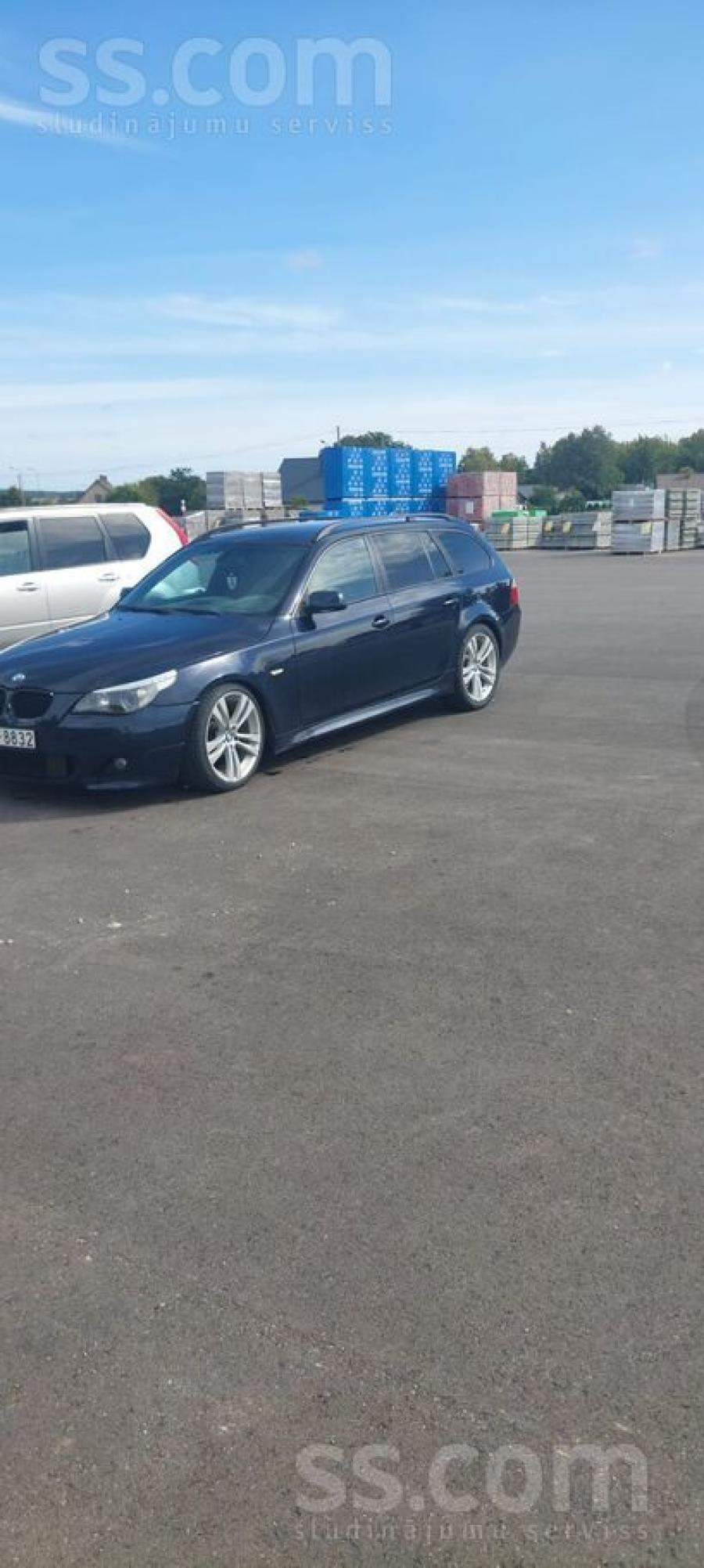 BMW 525 2004 in Valmiera, with an engine capacity of 2.50 L and mileage of 274 thousand km for 2400 €, photo 4 on AUTOMOTO.COM.LV