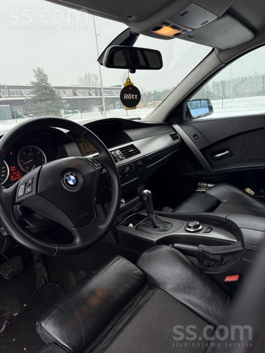 BMW 525 2005 in Valmiera, with an engine capacity of 2.50 L and mileage of 331 thousand km for 2750 €, photo 6 on AUTOMOTO.COM.LV