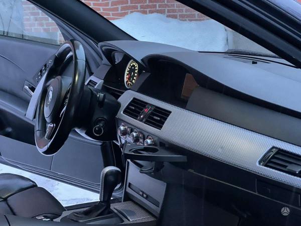 BMW 525 2005 Viļņa, ar dzinēja tilpumu 2.50 L un nobraukumu 339 tūkst. km par 5250 €, foto 11 vietnē AUTOMOTO.COM.LV
