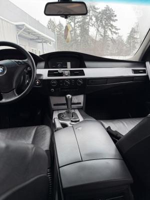 BMW 525 2005 in Vilnius, with an engine capacity of 2.50 L and mileage of 400 thousand km for 2250 €, photo 10 on AUTOMOTO.COM.LV