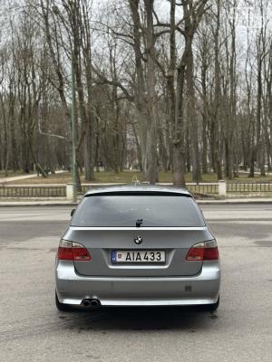 BMW 525 2005 in Klaipeda, with an engine capacity of 2.50 L and mileage of 500 thousand km for 2350 €, photo 4 on AUTOMOTO.COM.LV