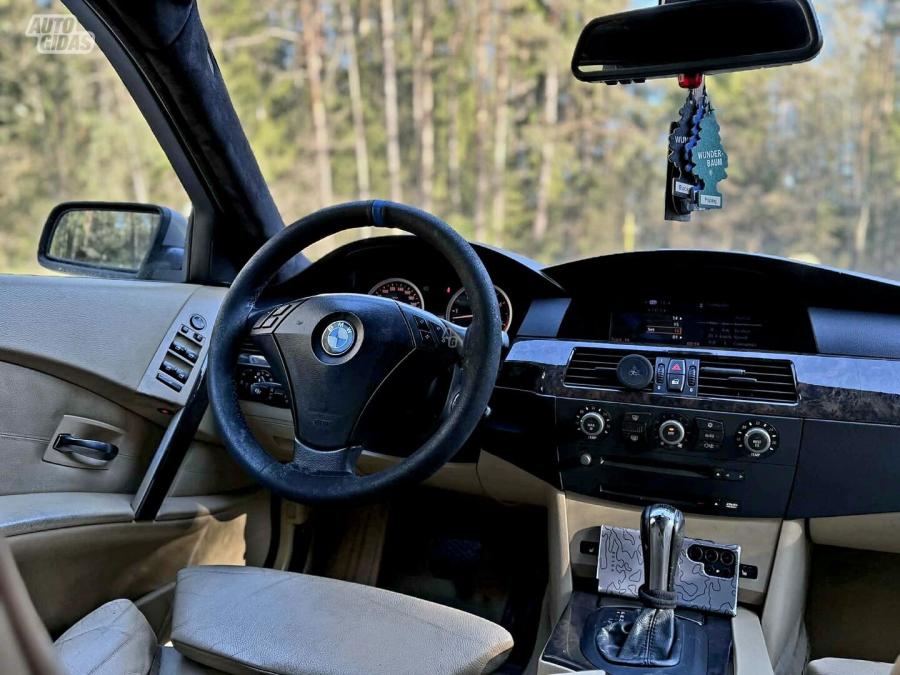 BMW 525 2005 in Kaunas, with an engine capacity of 2.50 L and mileage of 378 thousand km for 3490 €, photo 19 on AUTOMOTO.COM.LV