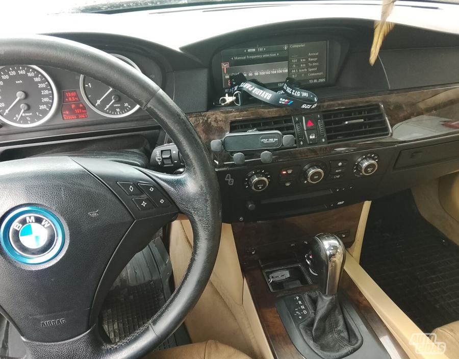 BMW 525 2005 Panevēža, ar dzinēja tilpumu 2.50 L un nobraukumu 574 tūkst. km par 1600 €, foto 7 vietnē AUTOMOTO.COM.LV