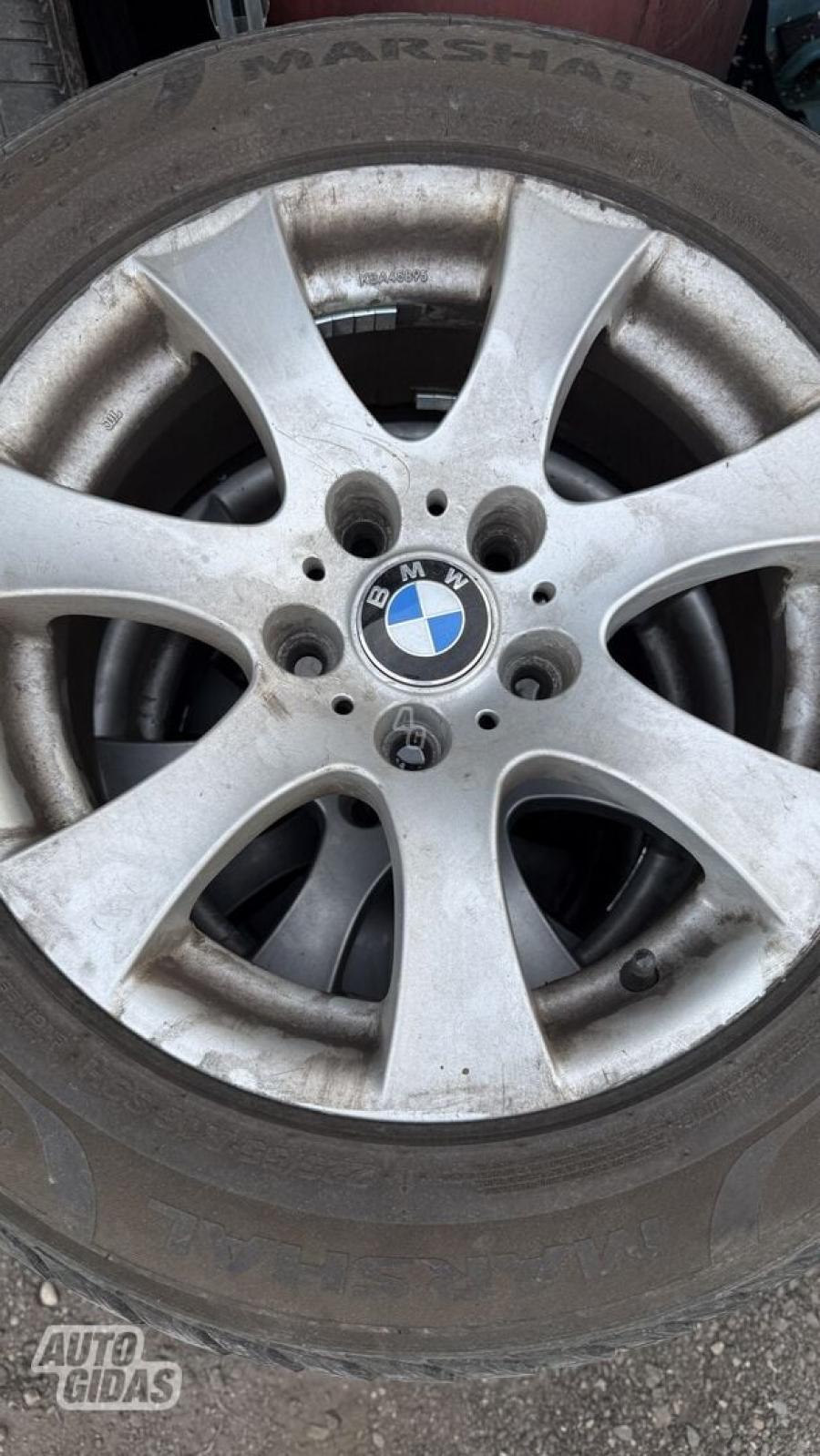 BMW 525 2005 Viļņa, ar dzinēja tilpumu 2.50 L un nobraukumu 405 tūkst. km par 2600 €, foto 17 vietnē AUTOMOTO.COM.LV