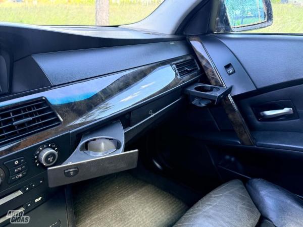 BMW 525 2005 in Kretinga, with an engine capacity of 2.50 L and mileage of 346 thousand km for 2400 €, photo 9 on AUTOMOTO.COM.LV