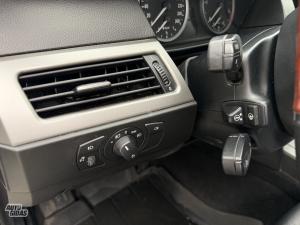 BMW 525 2005 in Vilnius, with an engine capacity of 2.50 L and mileage of 450 thousand km for 1850 €, photo 21 on AUTOMOTO.COM.LV
