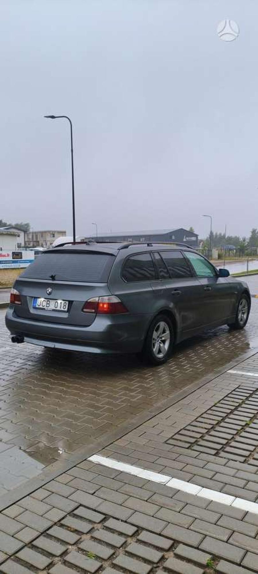 BMW 525 2005 in Vilnius, with an engine capacity of 2.50 L and mileage of 501 thousand km for 2150 €, photo 12 on AUTOMOTO.COM.LV