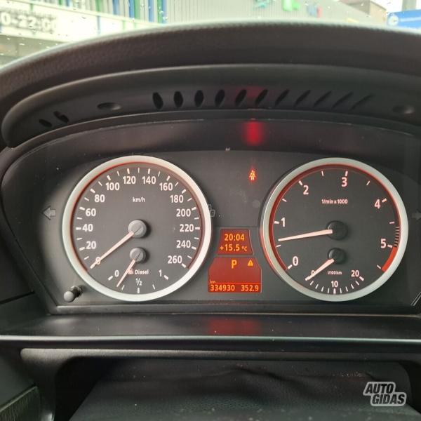 BMW 525 2005 Alīta, ar dzinēja tilpumu 2.50 L un nobraukumu 335 tūkst. km par 2500 €, foto 4 vietnē AUTOMOTO.COM.LV