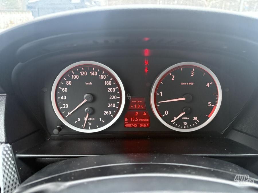 BMW 525 2006 Viļņa, ar dzinēja tilpumu 2.50 L un nobraukumu 408 tūkst. km par 2400 €, foto 9 vietnē AUTOMOTO.COM.LV