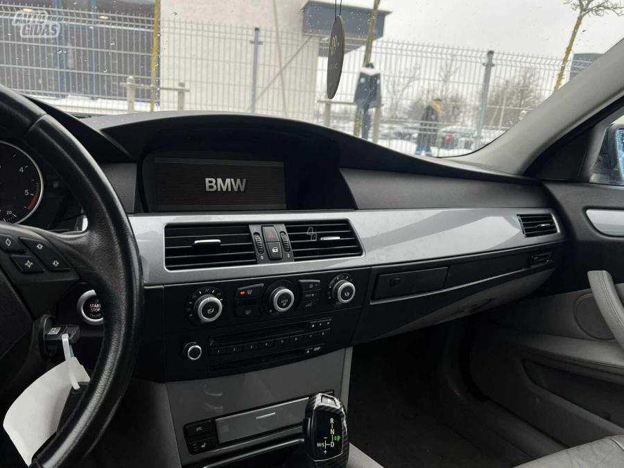 BMW 525 2006 in Ariogala, with an engine capacity of 2.50 L and mileage of 309 thousand km for 3200 €, photo 15 on AUTOMOTO.COM.LV