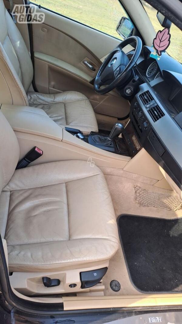BMW 525 2006 Viļņa, ar dzinēja tilpumu 2.50 L un nobraukumu 386 tūkst. km par 2600 €, foto 11 vietnē AUTOMOTO.COM.LV