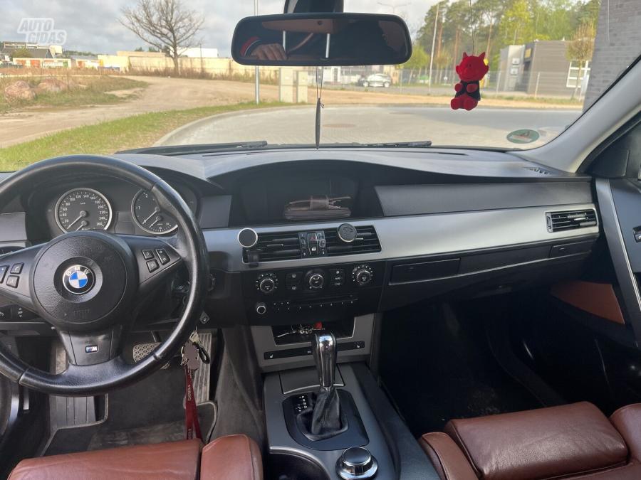 BMW 525 2006 Jurbarkas, ar dzinēja tilpumu 2.50 L un nobraukumu 267 tūkst. km par 3350 €, foto 7 vietnē AUTOMOTO.COM.LV