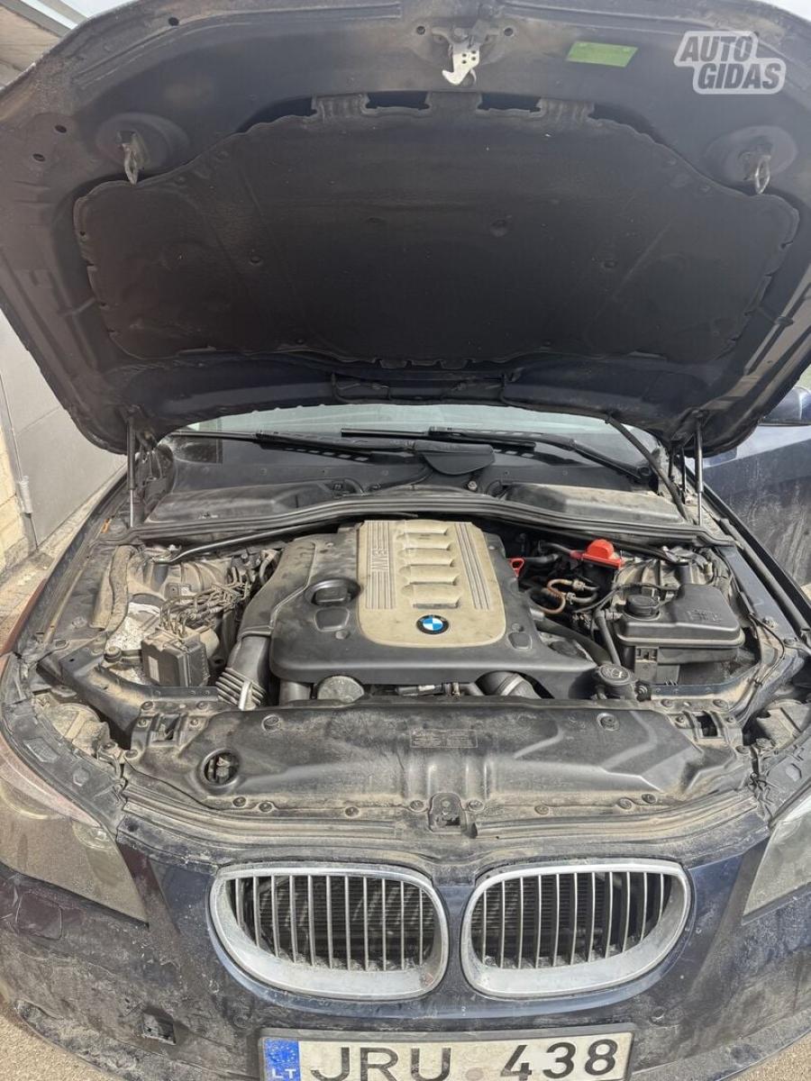 BMW 525 2006 Kauņa, ar dzinēja tilpumu 2.50 L un nobraukumu 350 tūkst. km par 2100 €, foto 14 vietnē AUTOMOTO.COM.LV
