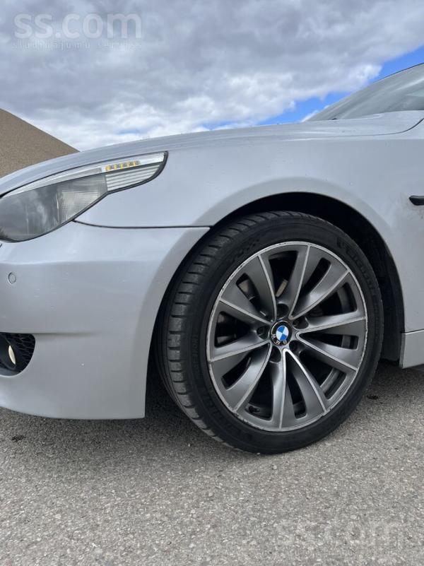 BMW 525 2006 in Daugavpils, with an engine capacity of 2.50 L and mileage of 395 thousand km for 3500 €, photo 4 on AUTOMOTO.COM.LV