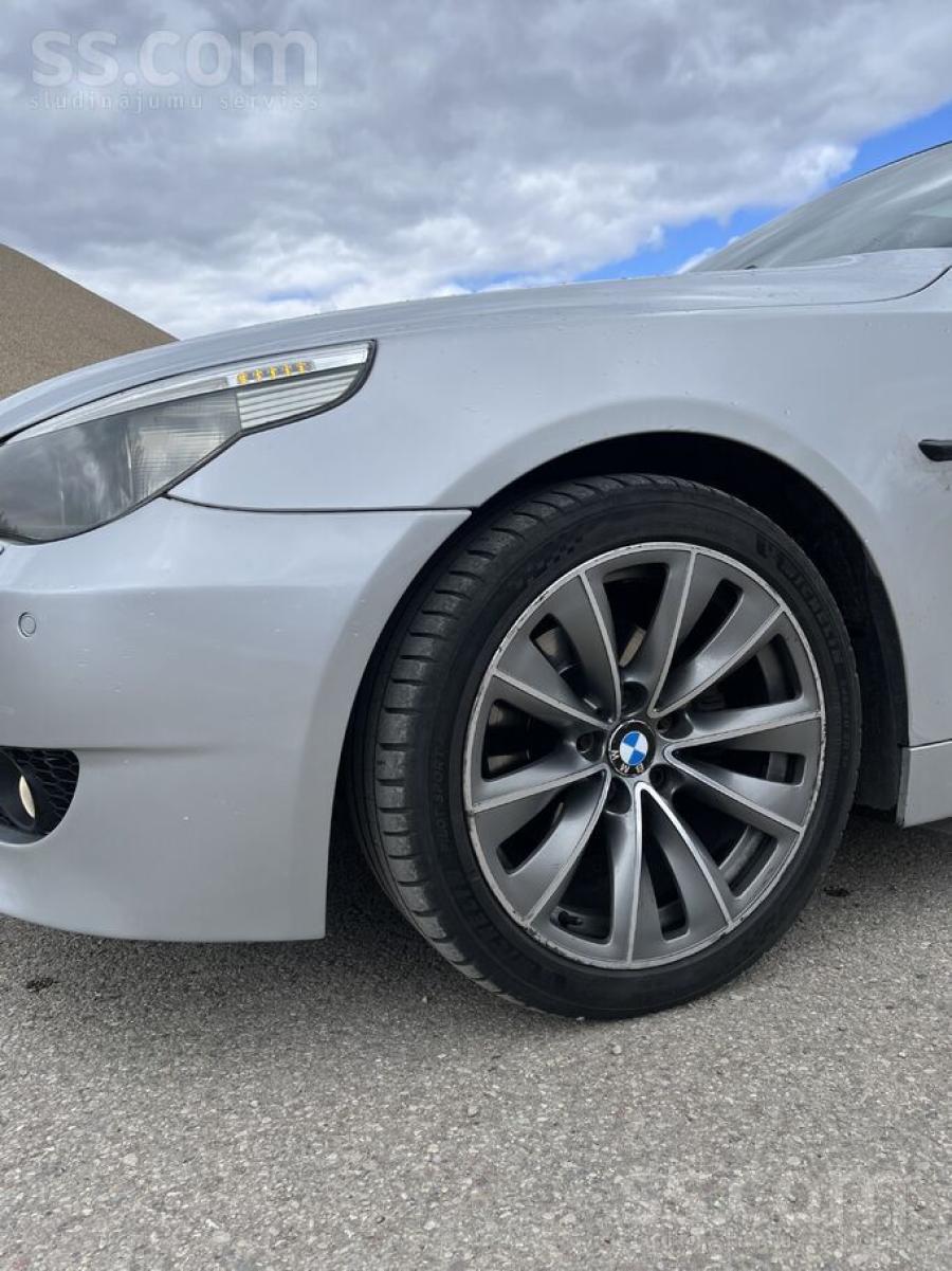 BMW 525 2006 in Daugavpils, with an engine capacity of 2.50 L and mileage of 395 thousand km for 3500 €, photo 5 on AUTOMOTO.COM.LV