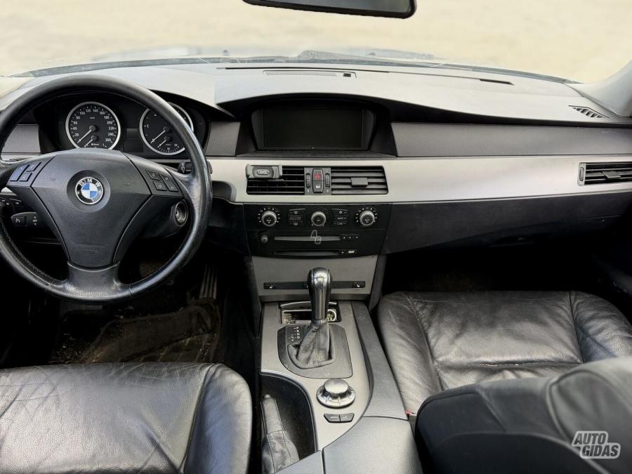 BMW 525 2006 in Kaunas, with an engine capacity of 2.50 L and mileage of 374 thousand km for 1250 €, photo 3 on AUTOMOTO.COM.LV