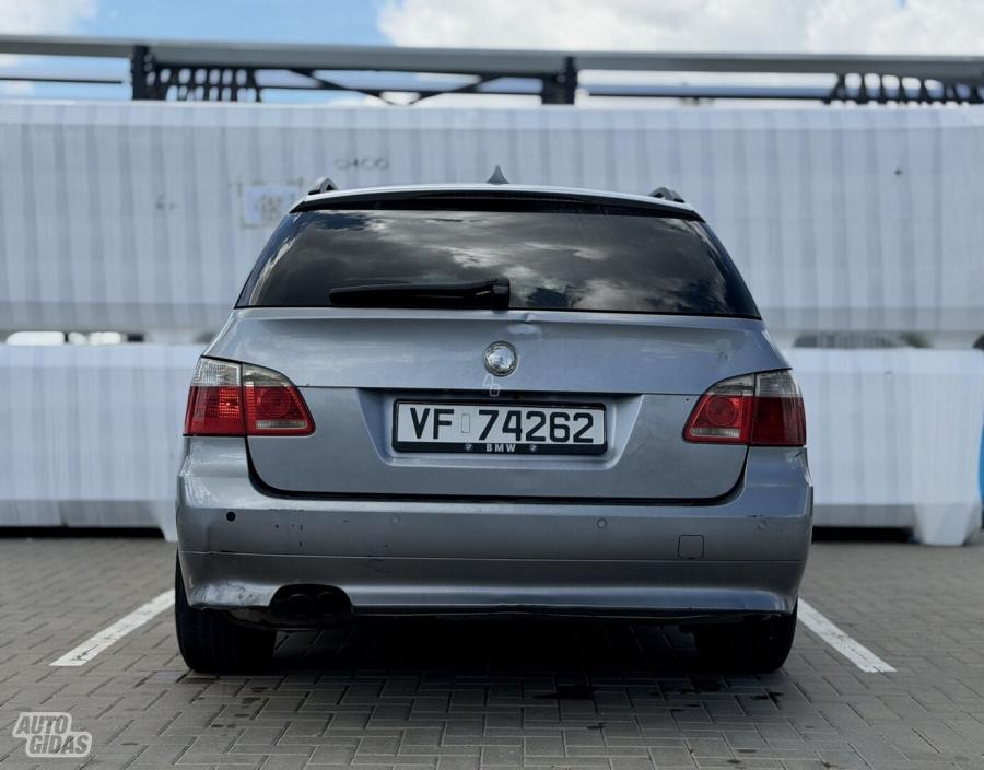 BMW 525 2006 in Kaunas, with an engine capacity of 2.50 L and mileage of 374 thousand km for 1250 €, photo 9 on AUTOMOTO.COM.LV