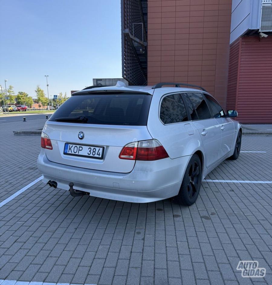 BMW 525 2006 in Klaipeda, with an engine capacity of 2.50 L and mileage of 334 thousand km for 2900 €, photo 8 on AUTOMOTO.COM.LV